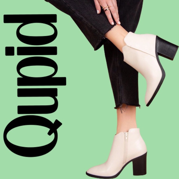 Qupid | Shoes | Qupid White Ankle Zip Stacked Block Heeled Bootie ...